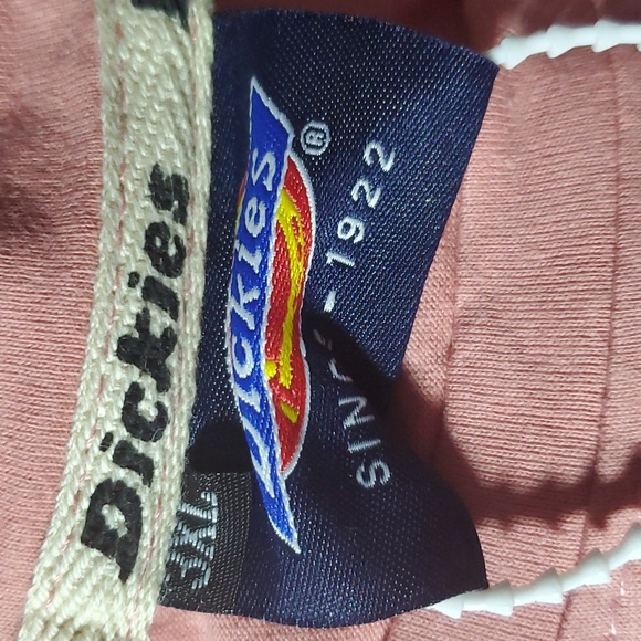 Dickies | Tops | Dickies Logo Short Sleeve Tshirt | Poshmark